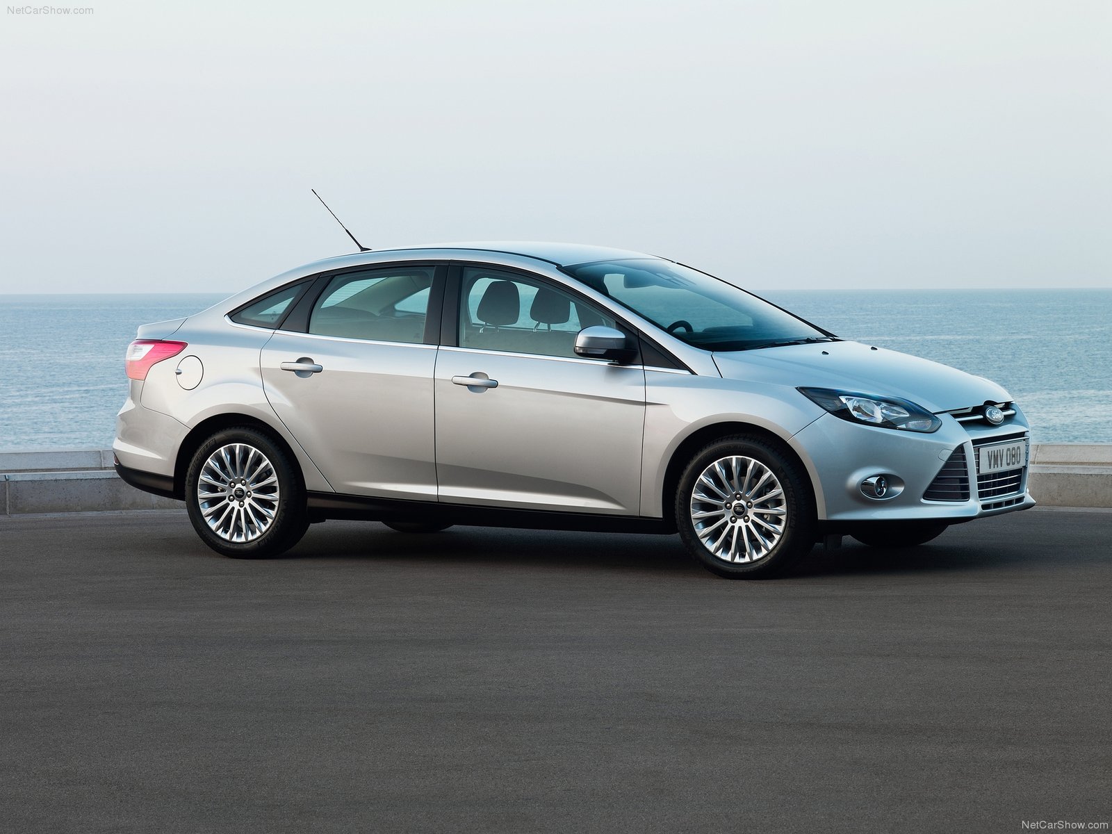 Tuning Ford Focus 2011 online, accessories and spare parts for tuning ...