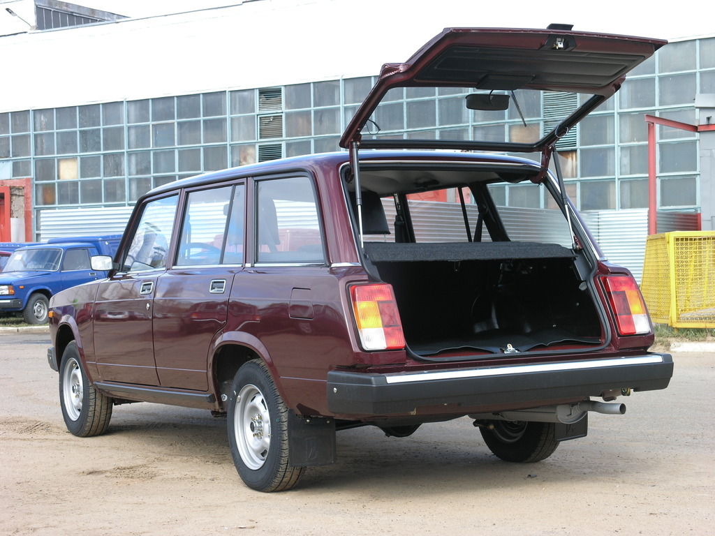 My perfect Lada 21047. 3DTuning - probably the best car configurator!