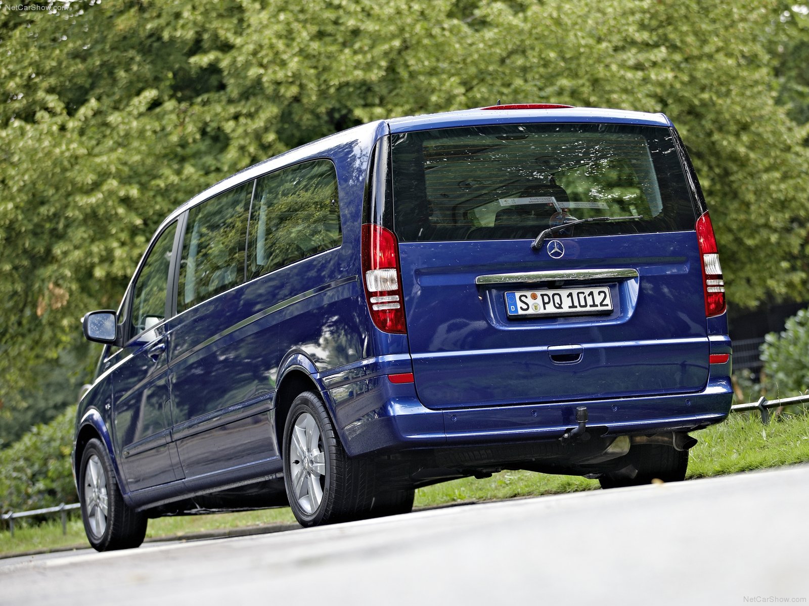 My perfect Mercedes Viano. 3DTuning - probably the best car configurator!