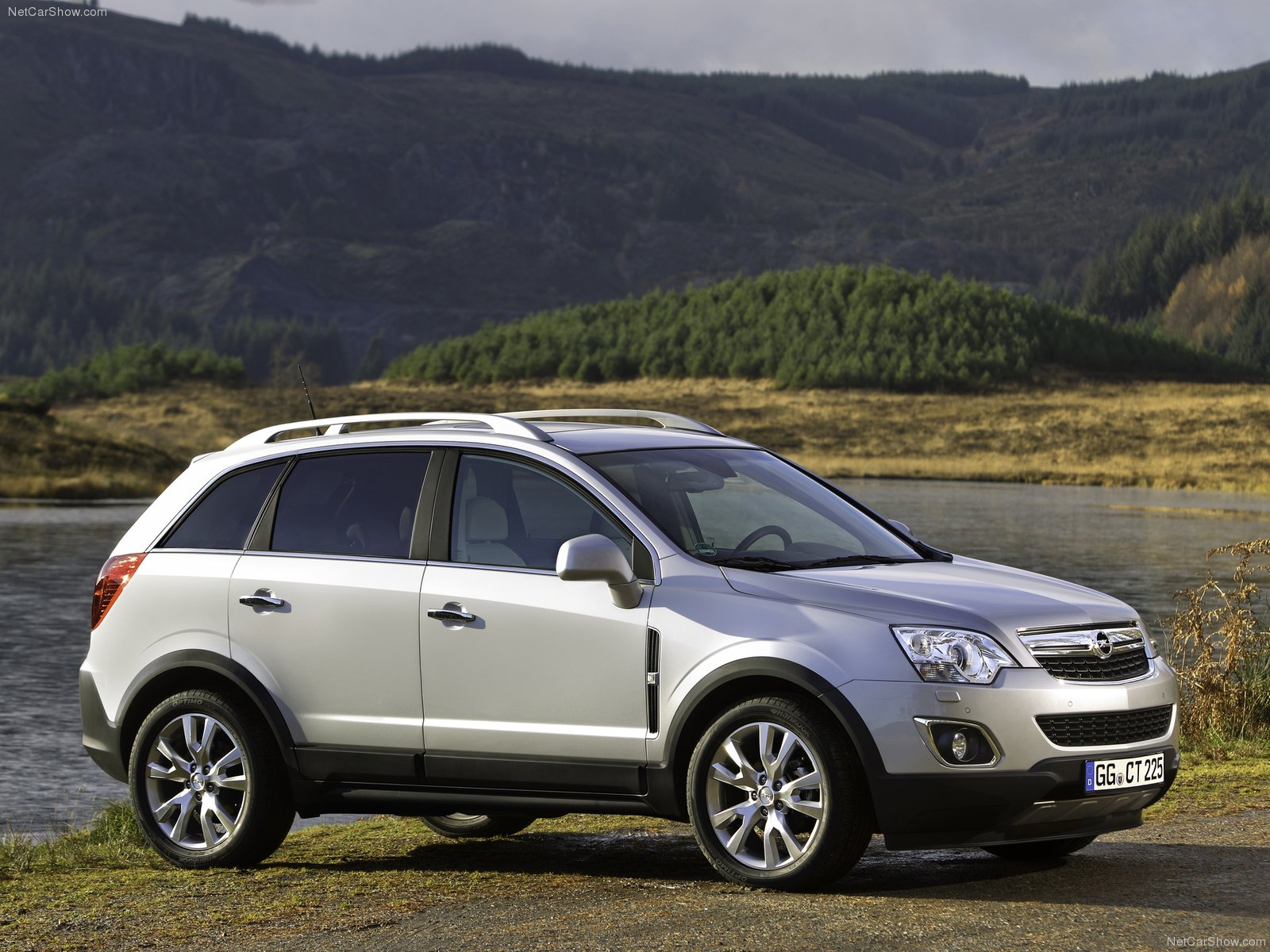 My perfect Opel Antara. 3DTuning - probably the best car configurator!
