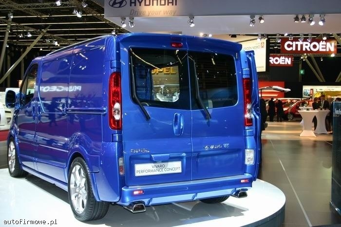 My perfect Opel Vivaro. 3DTuning - probably the best car configurator!