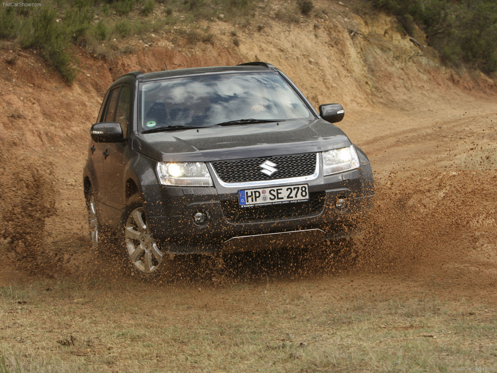 My perfect Suzuki Grand Vitara. 3DTuning - probably the best car ...