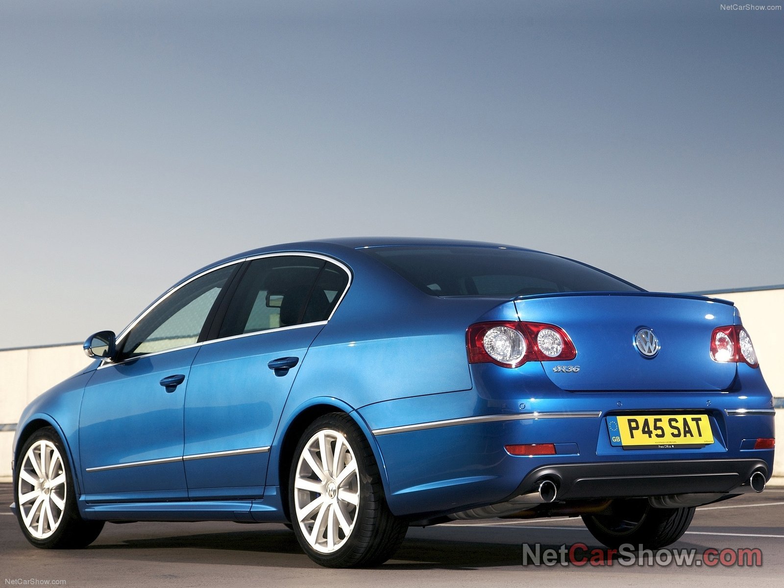 My perfect Volkswagen Passat. 3DTuning - probably the best car ...